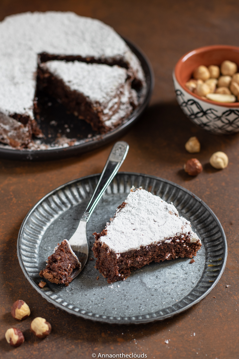 Torta Caprese: ricetta per averla perfetta - Anna On The Clouds